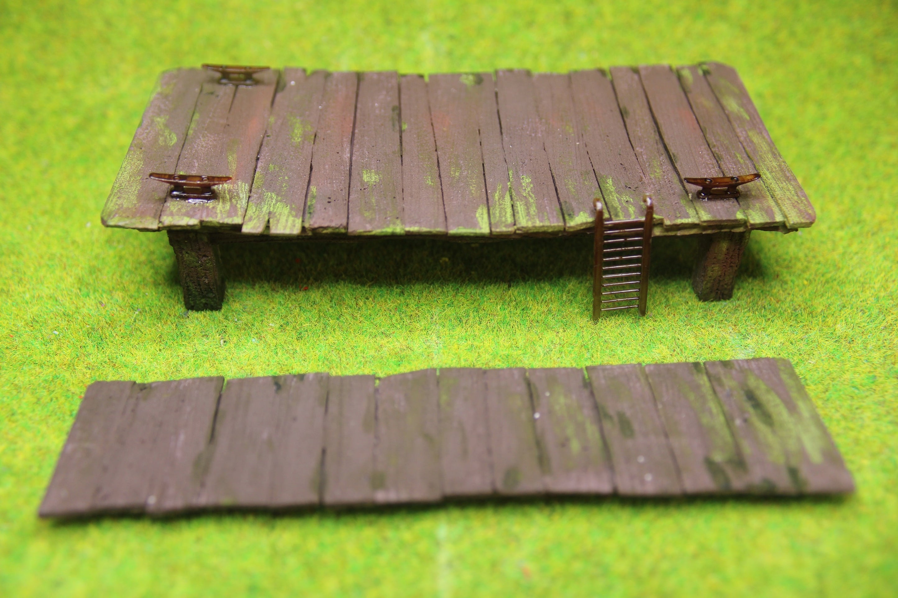 Dock with Ramp and Cleats - H0 Scale – Feisters Miniatures