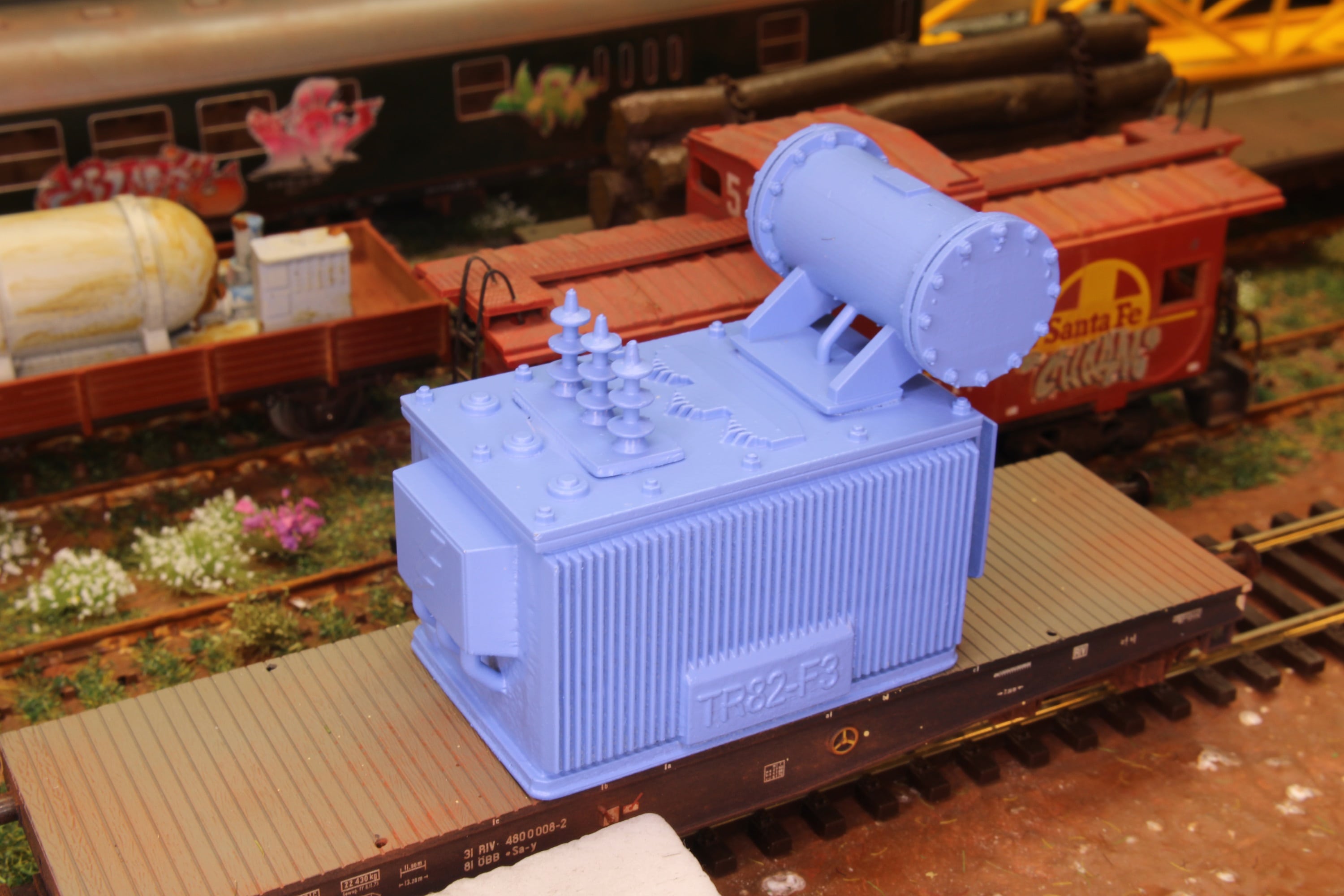 Train Load - Big Transformer – Feisters Miniatures